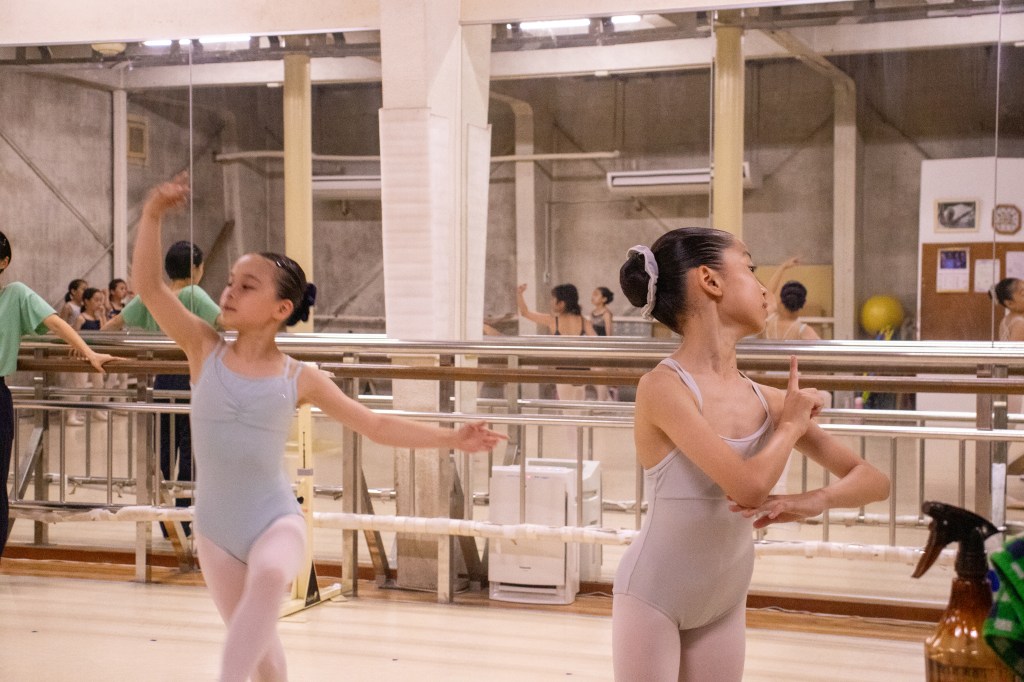 スタジオ紹介 – Fairy Ballet Studio