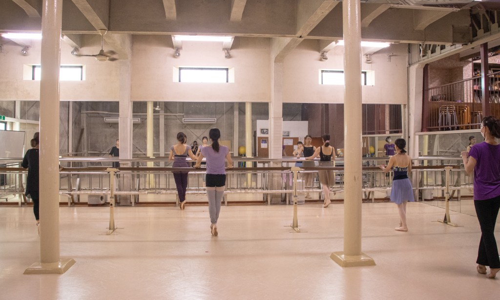 スタジオ紹介 – Fairy Ballet Studio